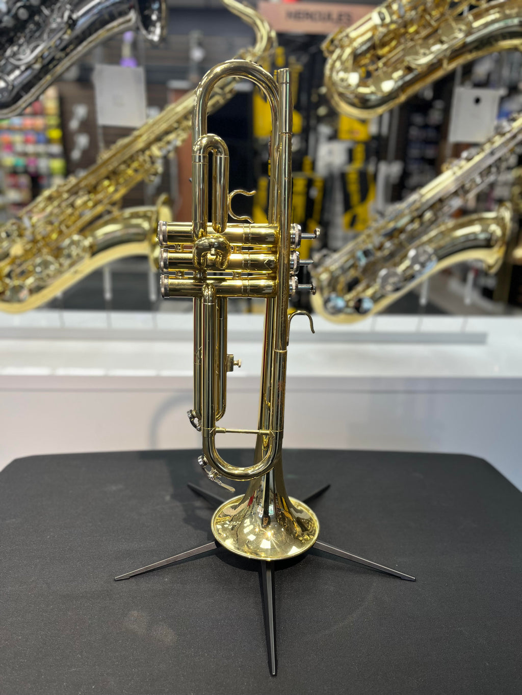 Pre-Owned Weril Alpha Bb Trumpet – Twigg Musique